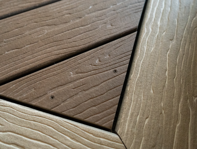 Hidden Fasteners vs. Deck Screws: What’s Best For Your Deck?